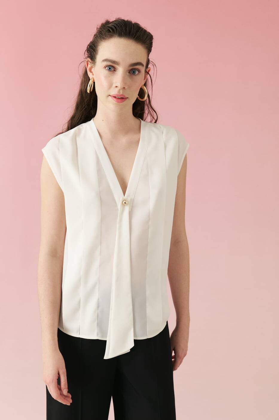 V Yakalı Transparan Bluz Krem - Roman